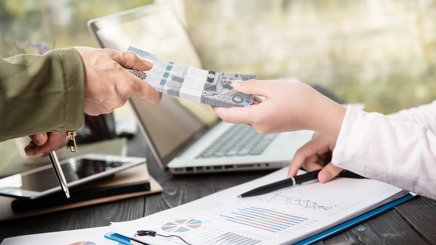 الرئيسية - Apex